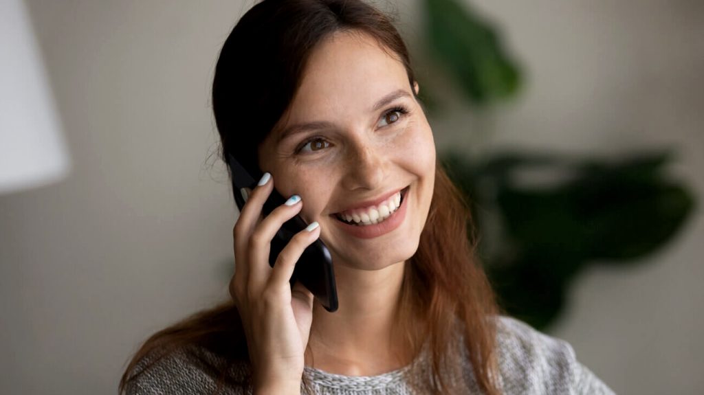 What Is The Difference Between A VoIP And A Mobile Phone? | FlashMob Computing