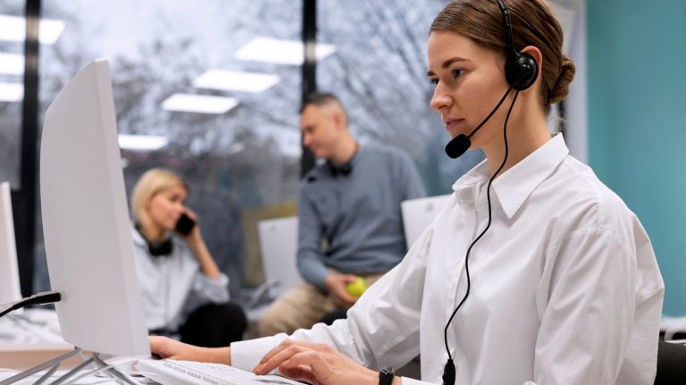 What is CSR in call center? | FlashMob Computing